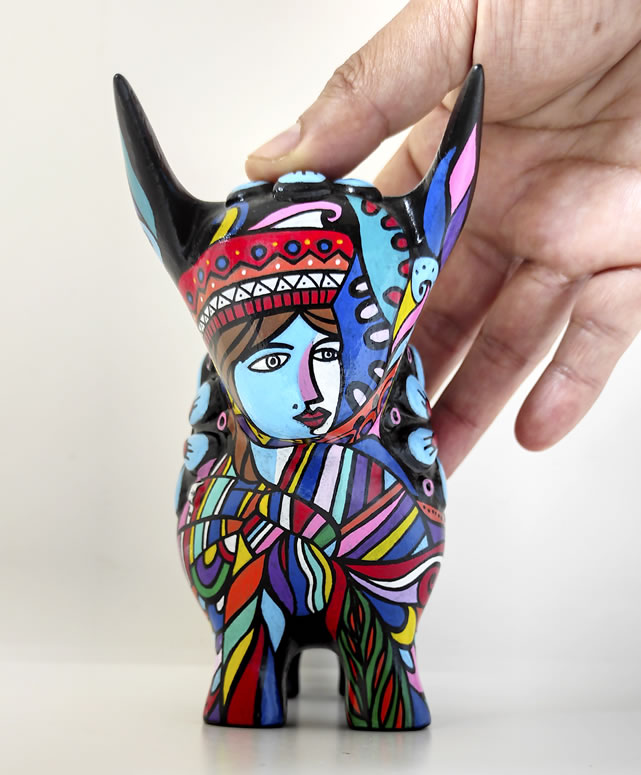 Torito de Pucará Mediano